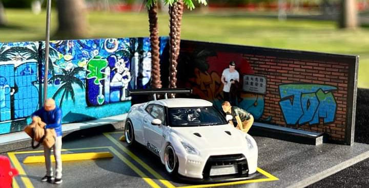 FIGURINES & DIORAMA – Octane Republic Die Cast And Hobbies